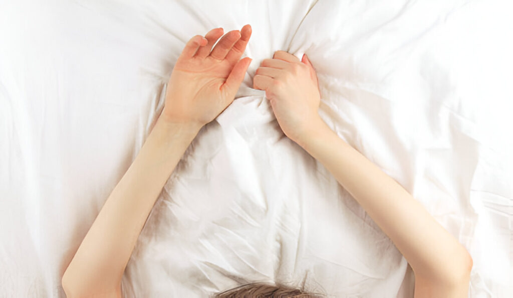 How to Use a Sex Pillow: Enhance Your Intimacy with Comfort and Style